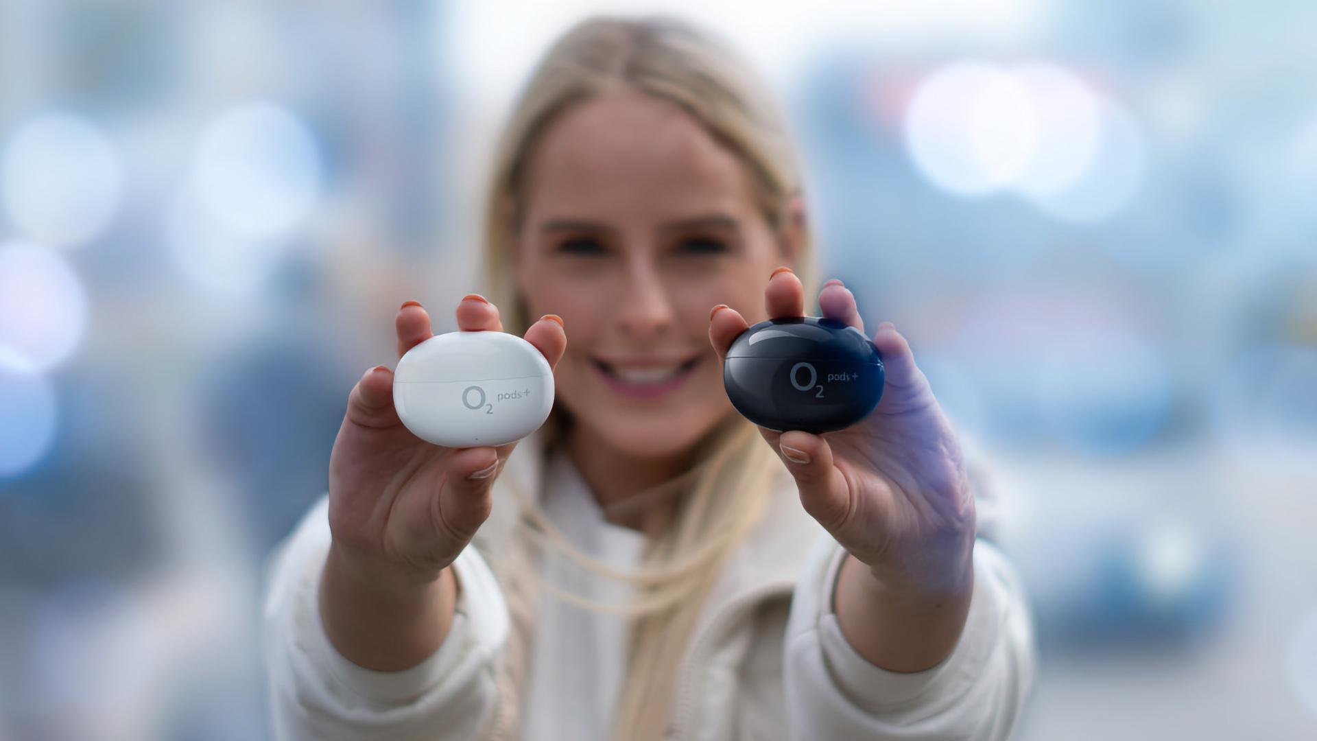 Test: O2 Pods+ – bezdrátová sluchátka za 500 korun | CHIP.cz